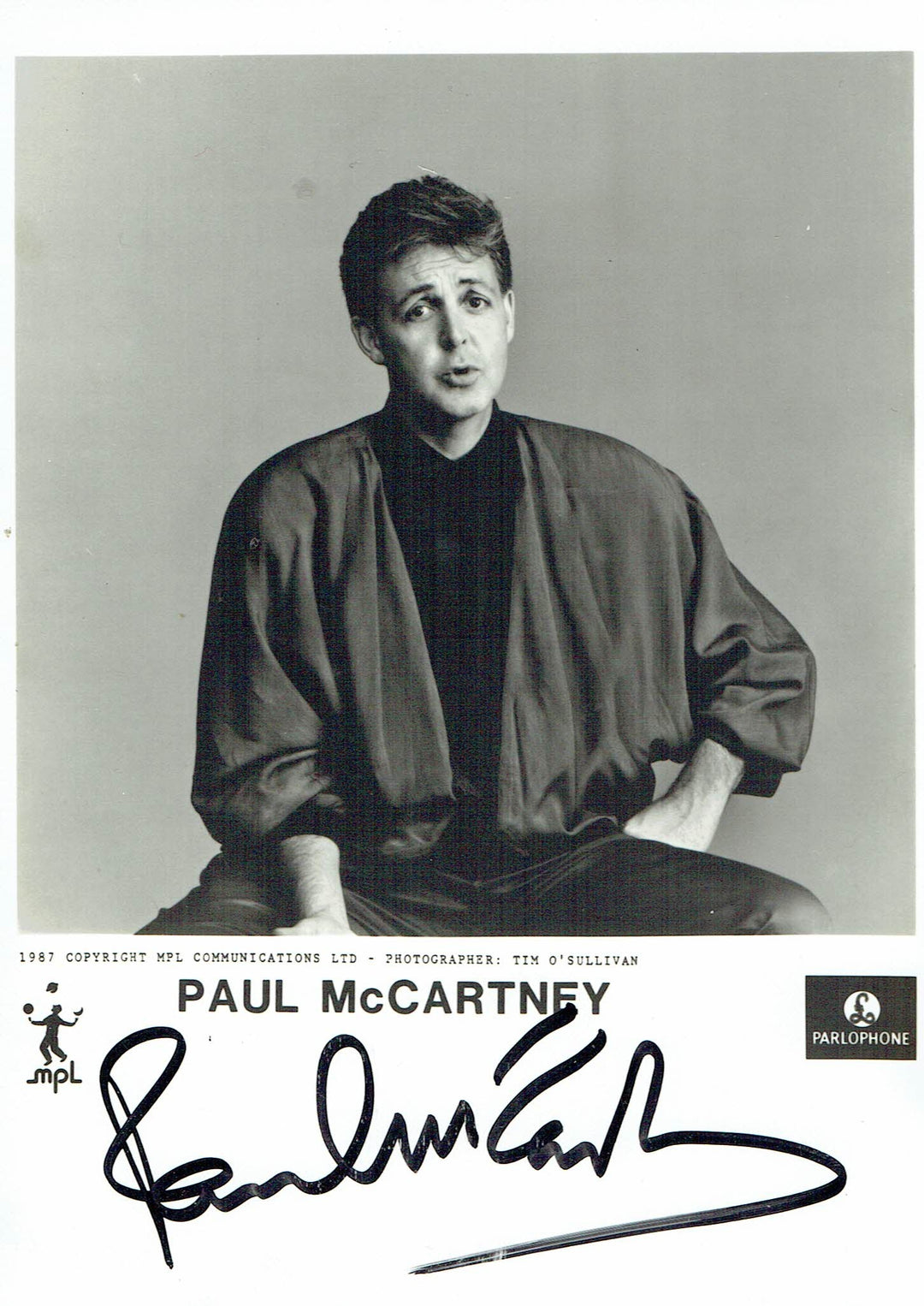 The Full Autograph Collection – autographman